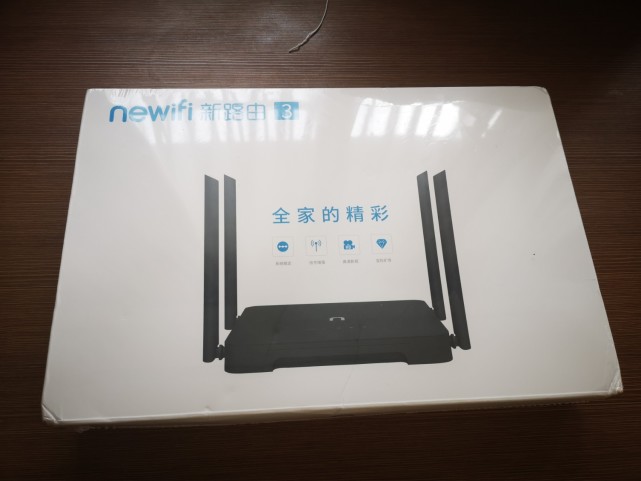 联想新路由3 newifi 3简评，100块的简易矿渣究竟值不值得买？_腾讯新闻