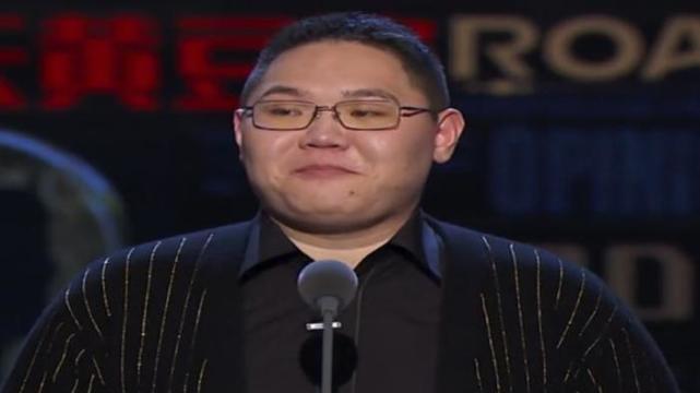 PDD直播分析UZI：他一直都很厉害，S8是真的顶不是吹出来的！_腾讯新闻