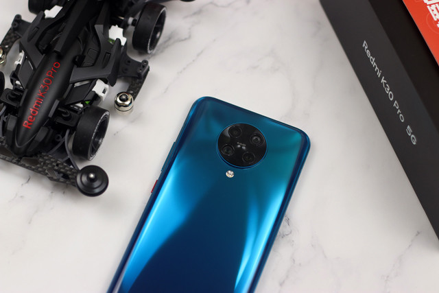 Redmi K30 Pro两个版本该怎么选？2999元标准版基本够用_腾讯新闻