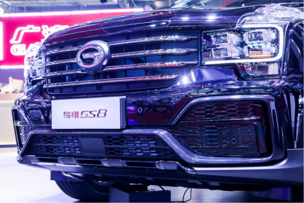 广汽传祺GS8推暗夜骑士版，黑化外观真帅，配6AT靠谱_腾讯新闻