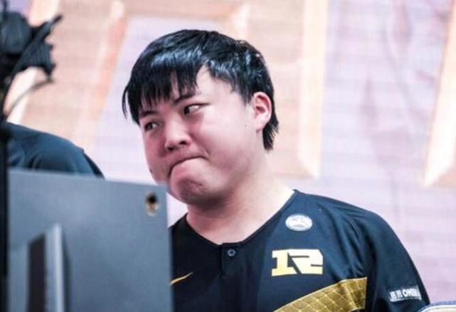 MLXG透露RNG失败的原因，S7英雄池太浅，S8输在心理素质_腾讯新闻