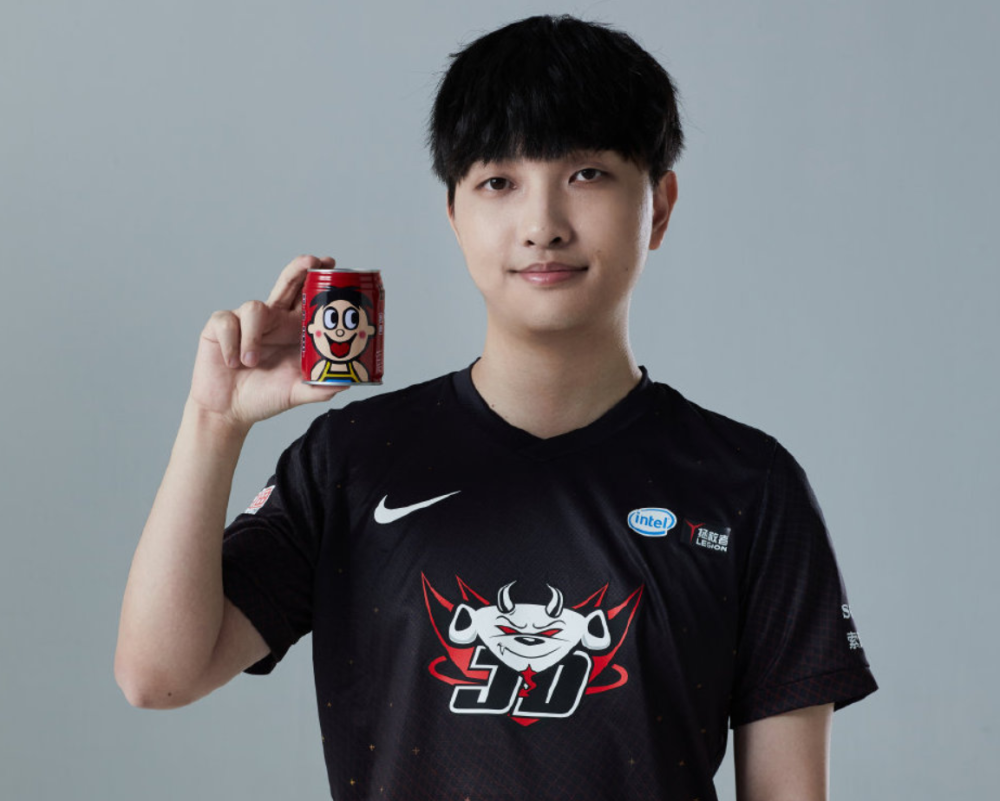 LPL击杀榜Uzi排名第一！小虎晋升第四！即将超越Smlz！_腾讯新闻