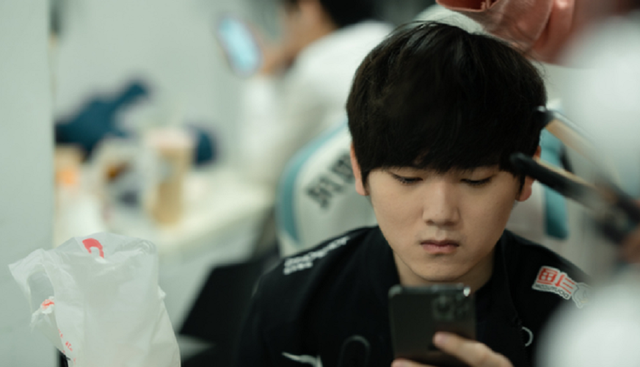 LPLAD评级图火了！Lwx与Viper排名S＋，网友：JKL低了吧_腾讯新闻