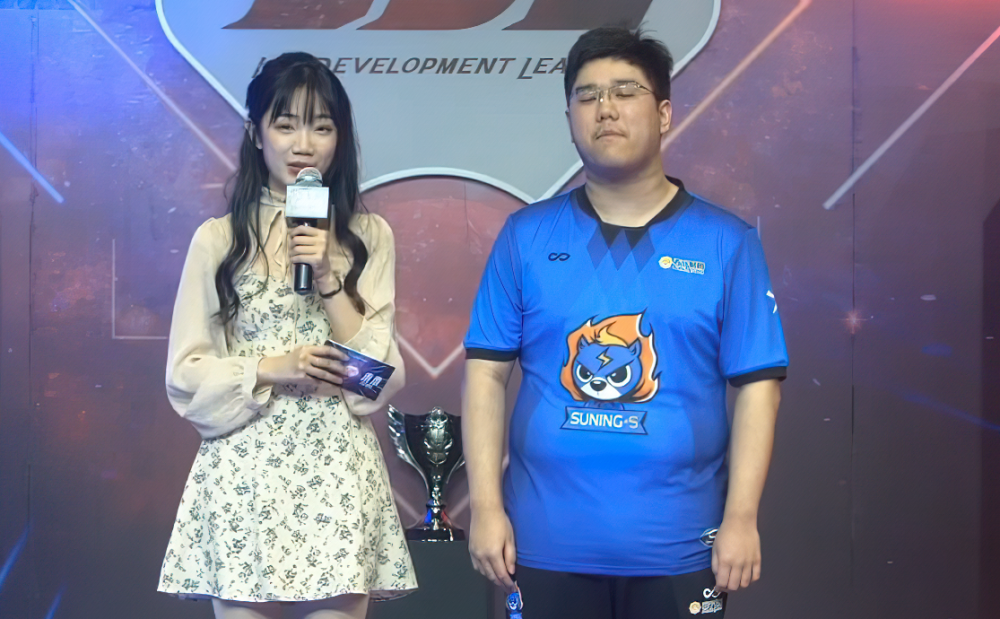 零封KSG后对手为电棍鸣不平！怒喷otto队友不想赢，像演员不当人_腾讯新闻