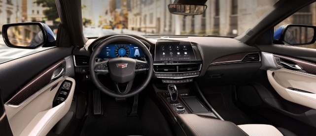 凯迪拉克CT5和沃尔沃S60，选谁更合适？_腾讯新闻