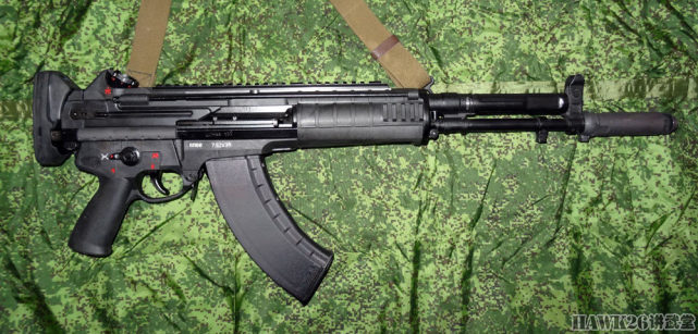 细看：A545/A762突击步枪 采用平衡后坐系统 俄特种部队新型装备_腾讯新闻