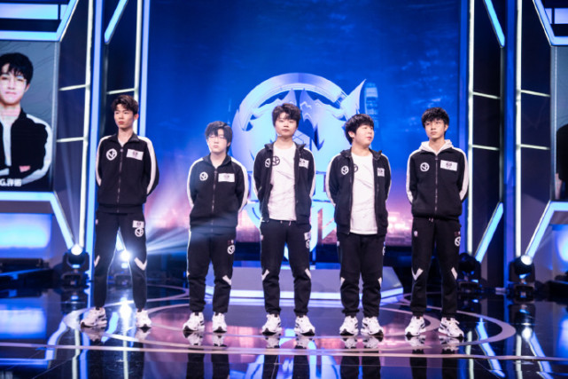 kpl欠薪事件升级，对比VG的义正言辞，QG的声明简直就是在闹着玩_腾讯新闻