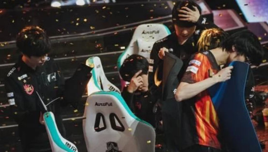 Ning王：FPX输不是因为实力差距 而是输给了自己的心态_腾讯新闻