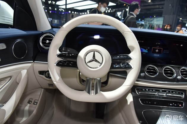 2021上海车展：最强国产E级到来 北京奔驰E350eL实拍图解_腾讯新闻