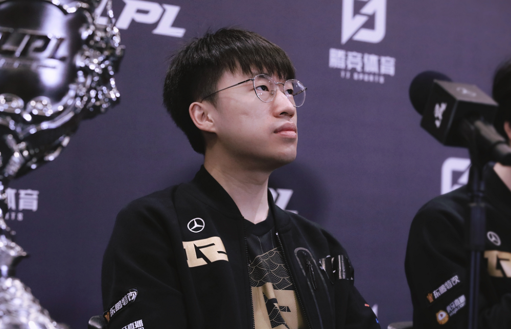 RNG公布MSI大名单：XLB缺席 Tabe无法跟随队伍参赛_腾讯新闻