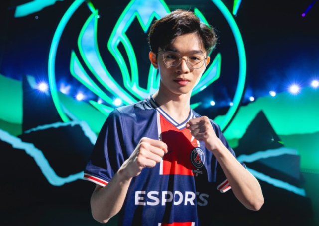 LPL官方解说回应MSI淘汰赛制：RNG也是没办法，只能让DK接受现实_腾讯新闻