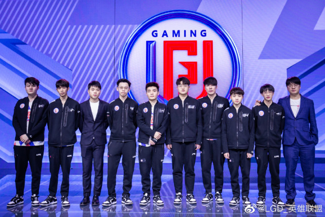 首个欧援登陆LPL？知情人爆料：LGD接近签下前MAD打野_腾讯新闻