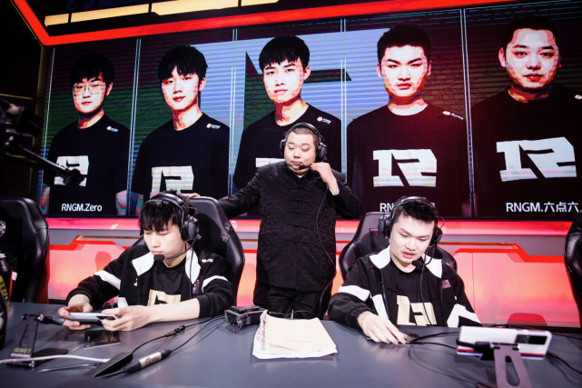 RNGM太丢KPL的脸了，征战世冠的新首发阵容，被梦之队8分钟平推！_腾讯新闻