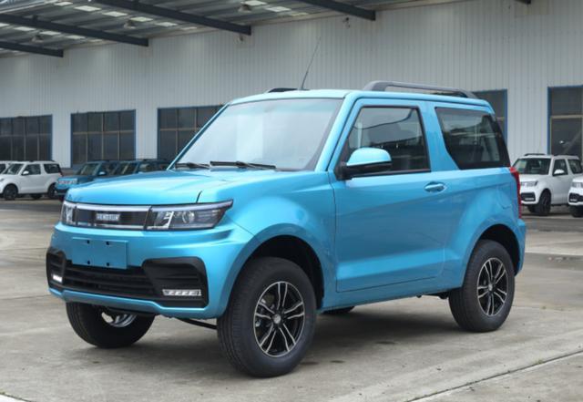 “宏光MINIEV”SUV版上市 4万多价格 要不要买一台？_腾讯新闻