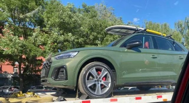 8AT全时四驱归来！果然这才是“奥迪Q5”该有的样子_腾讯新闻