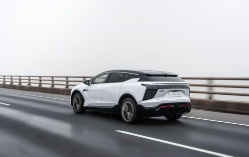 高合汽车HiPhi X原装米其林电动汽车专用轮胎敢驭非凡_腾讯新闻