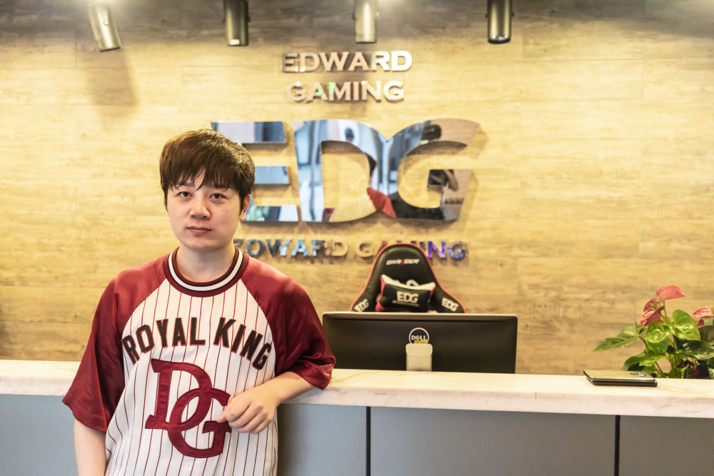 LOL：EDG赢下BLG后黑历史被扒，闪击波兰应该是导火索，难搞了_腾讯新闻