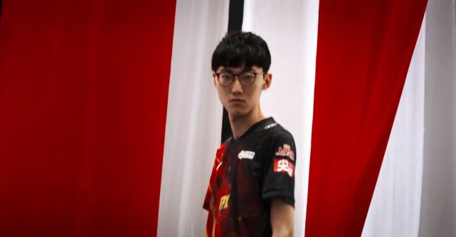 Doinb直播透露：Nuguri为了能击败阿乐，额外加练了四个小时_腾讯新闻