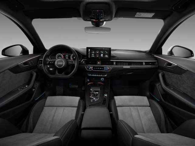 新款奥迪A4L或推出RS Edition车型_腾讯新闻