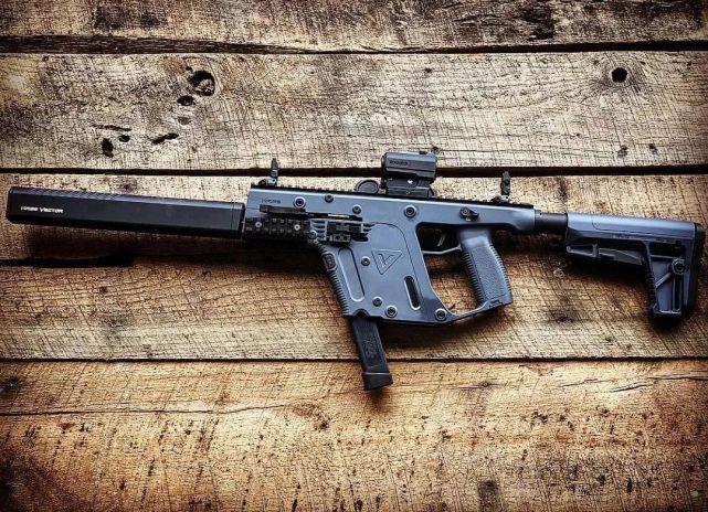 盘点世界十大最帅微型冲锋枪，绝对有你认识的_腾讯新闻