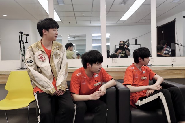 王者荣耀：TTG差点翻车！MTG实力接近KPL，AG超玩会准备好了_腾讯新闻