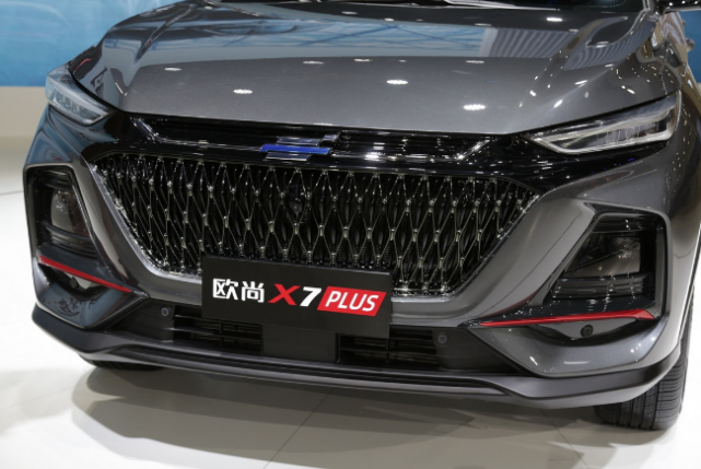 10万级SUV，长安欧尚X7 PLUS对比哈弗H6怎么选？_腾讯新闻