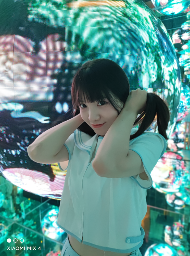 小米MIX4上手体验：最真全面屏手机！摄像头终于被“隐形”了_腾讯新闻