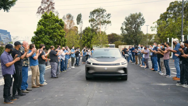 法拉第未来 FF 91 完成 3653 公里的长距离道路测试，明年量产_腾讯新闻