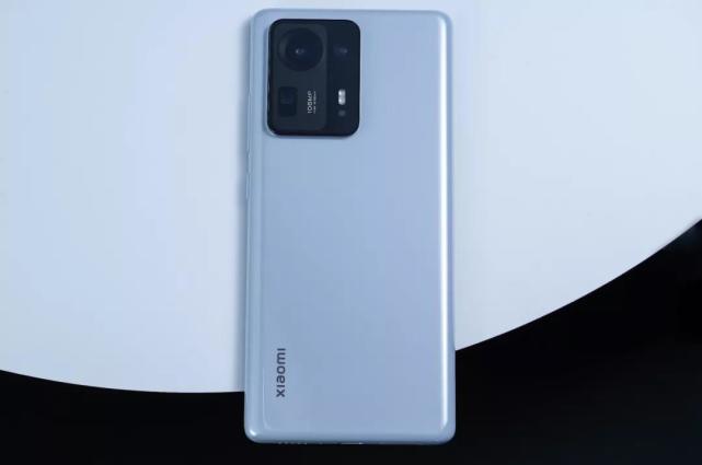 小米MIX4深度体验：前置镜头真的“消失”了，骁龙888＋又挤牙膏_腾讯新闻