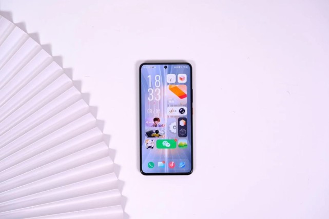 iQOO8评测：颜值与实力并存 要做体验最稳的直屏旗舰_腾讯新闻