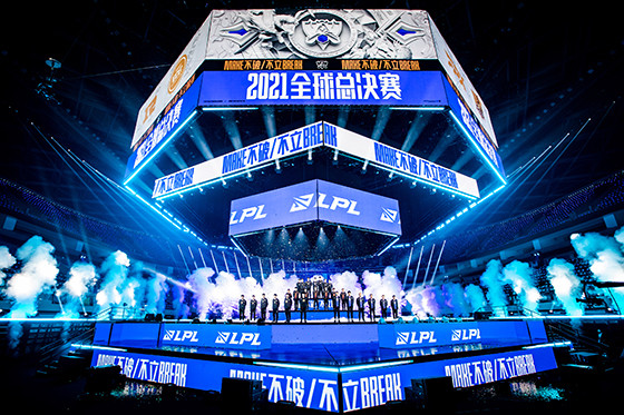 LPL出征S11四队大名单出炉：EDG双替补无厂长_腾讯新闻