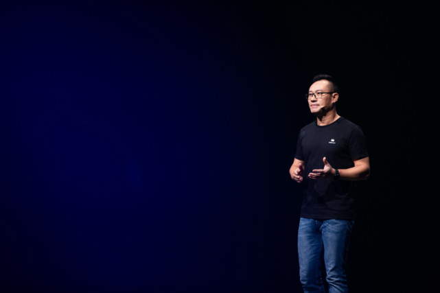 百度旗下自动驾驶重卡发布！纯电续航300公里，硬件支持L4级自动驾驶_腾讯新闻