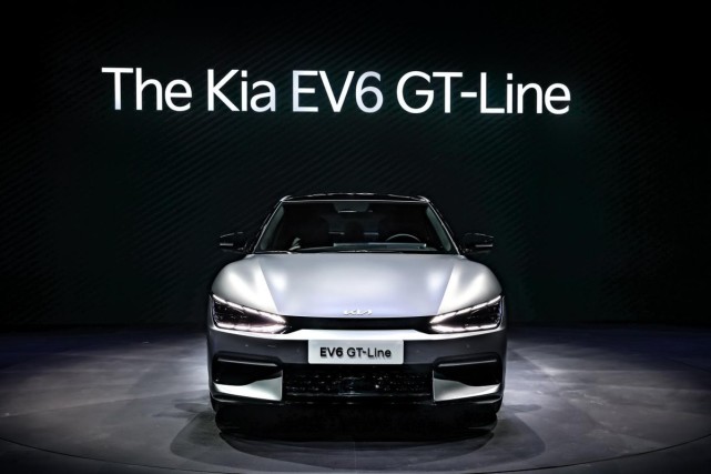 2021广州车展丨3.5秒破百，续航600km，TA会是下一个爆款吗？_腾讯新闻