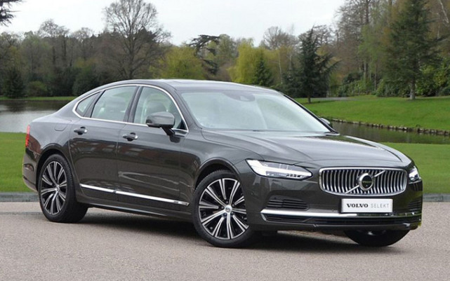 比BBA香多了！沃尔沃S90实拍，国内降价近七万，安全配置丰富_腾讯新闻