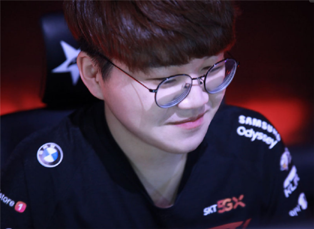 曾经的EDG胖将军，pawn官宣在一支LCK战队复出：只因faker替补天赋太强_腾讯新闻