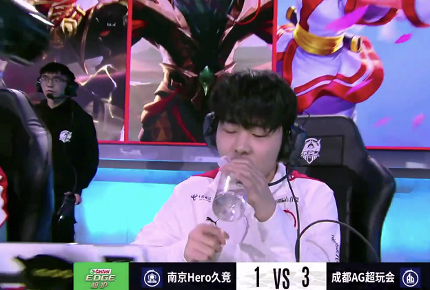 AG3-1战胜hero，初晨9次MVP断层第一，S组又有希望了_腾讯新闻