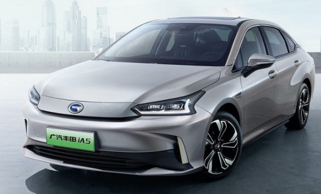 新款广汽丰田iA5选购指南：15.98万元起售，为何不值得买？_腾讯新闻