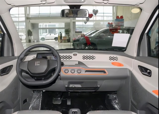 到底有多少MINIEV？东风也出A00级小车 2.86万起售你买吗_腾讯新闻