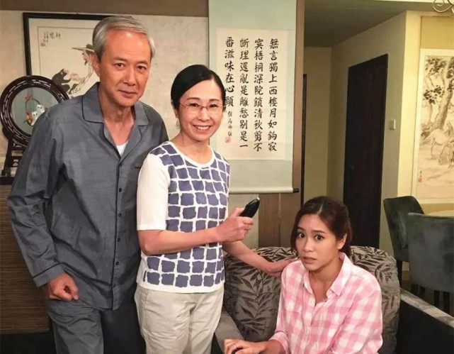 “全冠清”陈荣峻：当演员只因黄霑一句话，坚守TVB 36年月薪才300_腾讯新闻