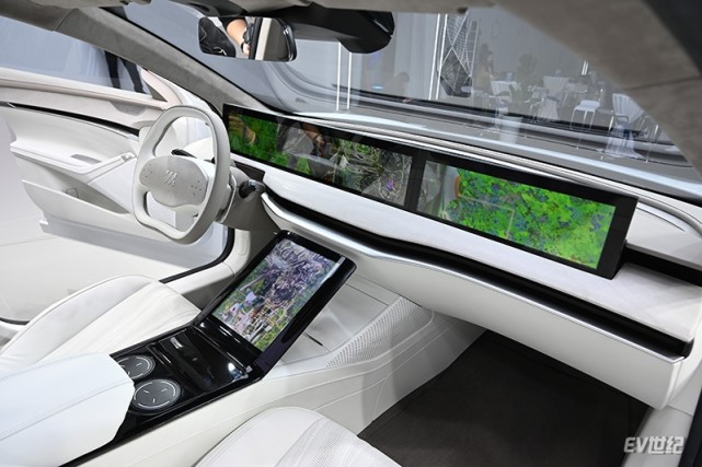 智己L7 Pro正式上市 官方零售价40.88万元_腾讯新闻