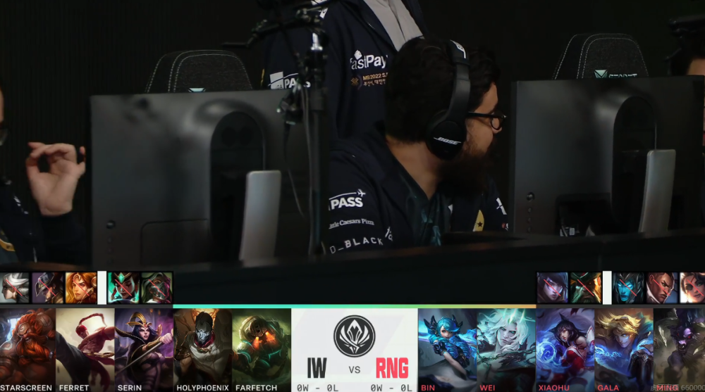“LPL轻松拿MSI首胜，WEI太C了”！RNG将IW打成人机局，BIN暴走_腾讯新闻