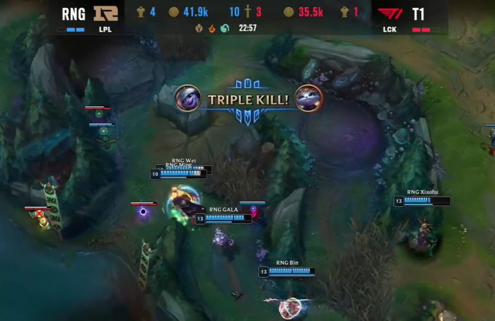 晋升Msi三冠王！RNG决赛击败T1，小虎兑现承诺_腾讯新闻