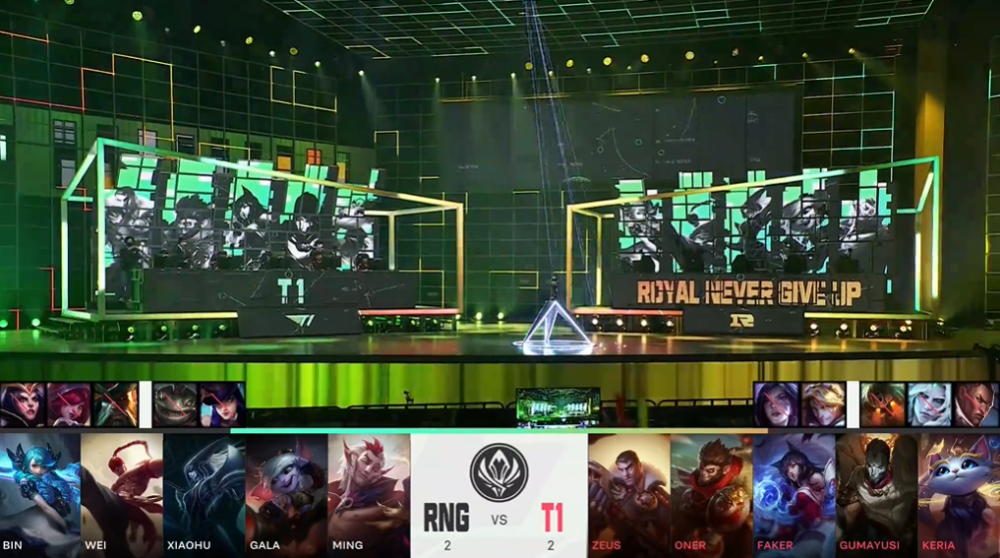 晋升Msi三冠王！RNG决赛击败T1，小虎兑现承诺_腾讯新闻