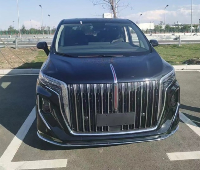 红旗HM9 PHEV车型曝光 旗下首款插混MPV车型_腾讯新闻