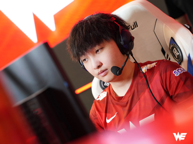 WE惨遭三连败！LCK网友：LPL最菜队伍，菜得只剩下情怀了_腾讯新闻