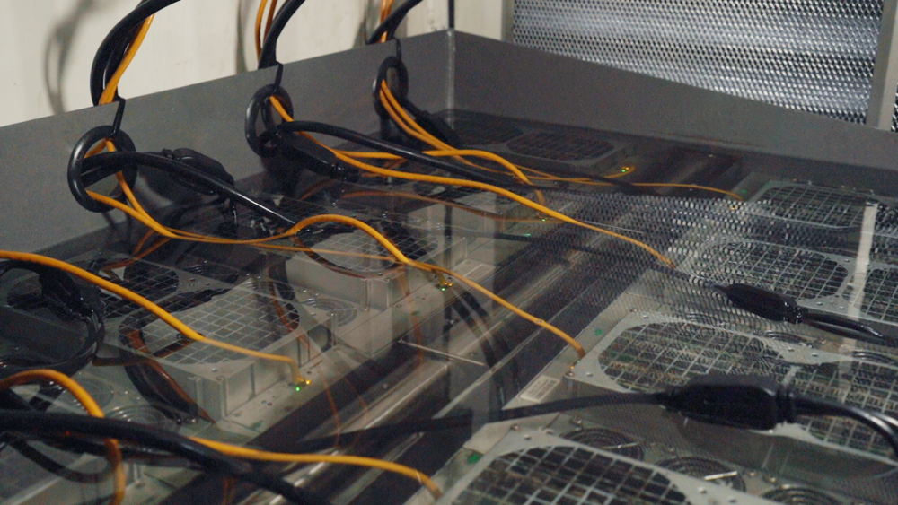 介绍 Minerbase 最新液冷集装箱产品：提高冷却效率_腾讯新闻