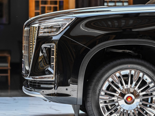 全新红旗LS7迎来上市！136.58万买的不是豪华而是尊贵_腾讯新闻