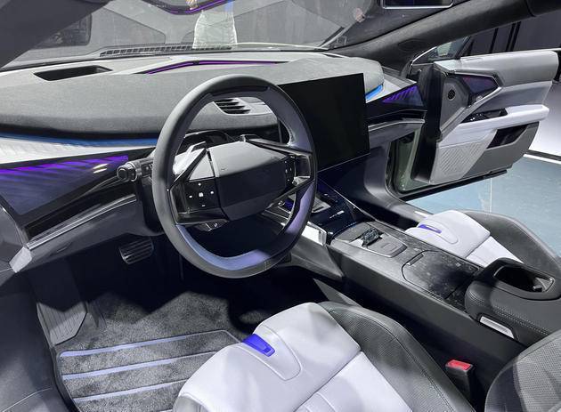 高合HiPhi Z上市 售61万-63万元_腾讯新闻