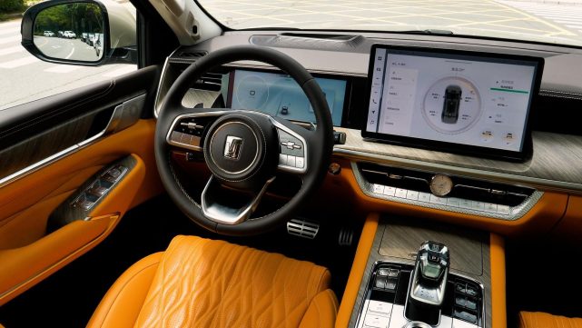 丰田兰德酷路泽国产车型10月上市！3.5T＋10AT，价格多少你会买单_腾讯新闻