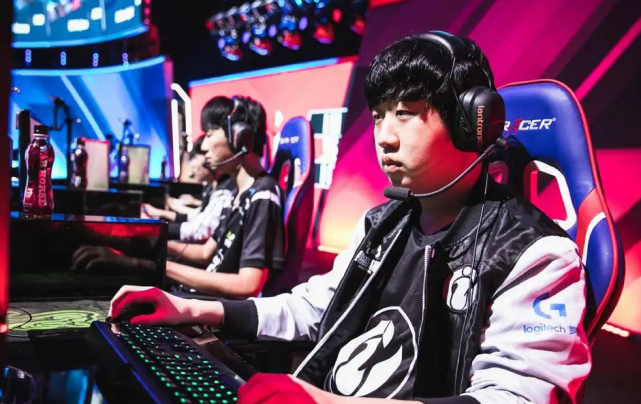 TheShy第一，Marin第二！韩网盘点历史前十五上单_腾讯新闻